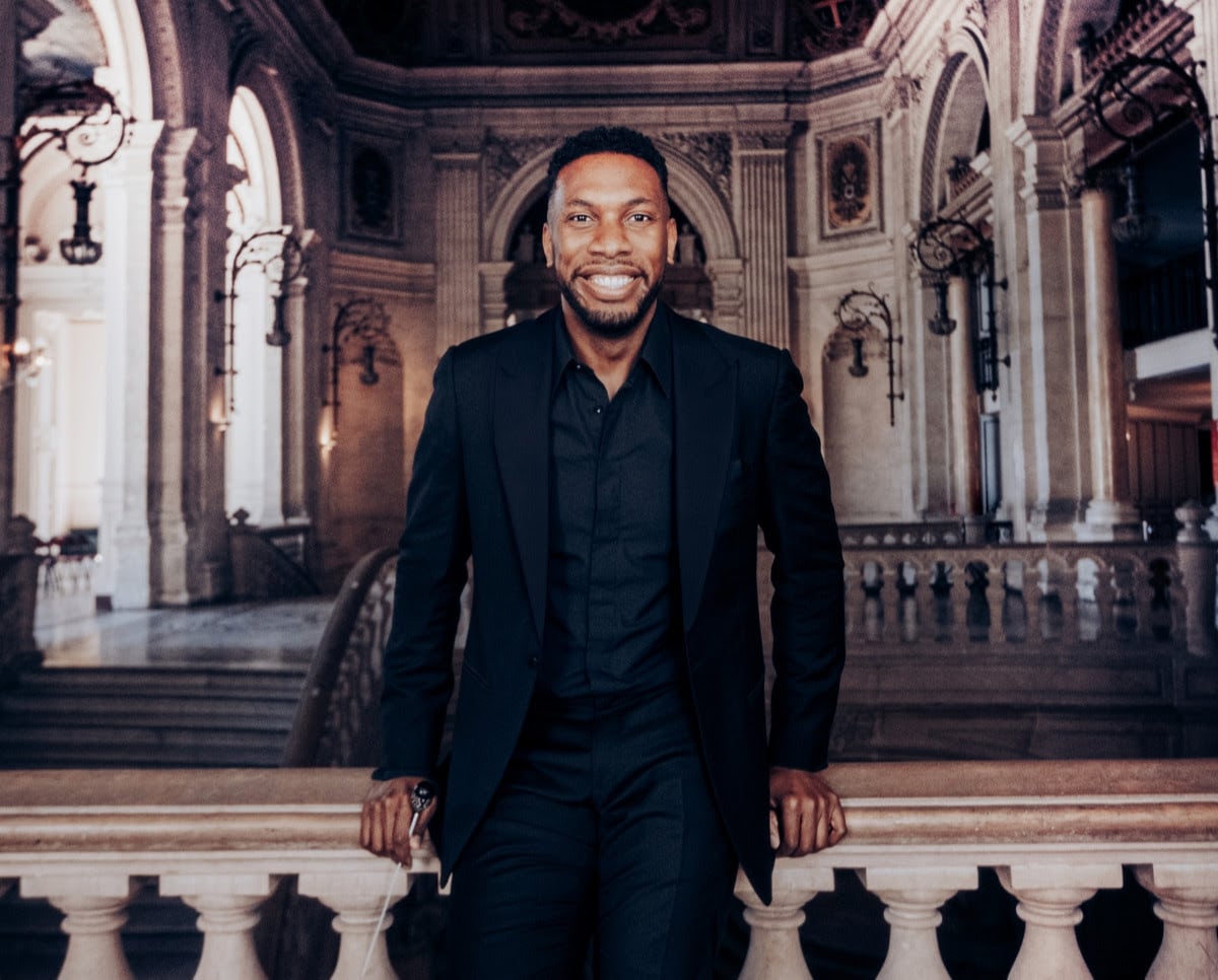 Roderick Cox, nouveau directeur musical de l'Opéra Orchestre national ...